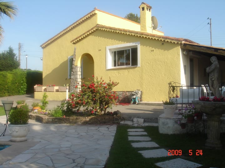 Villa Plein Pied ,Grande Piscine - Auribeau-sur-Siagne