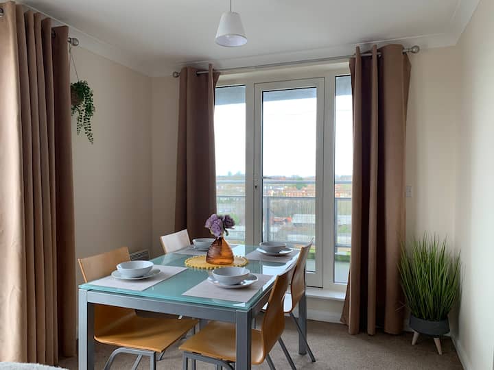 2-bed • Ideal For Contractors • 2 Parking - Basingstoke