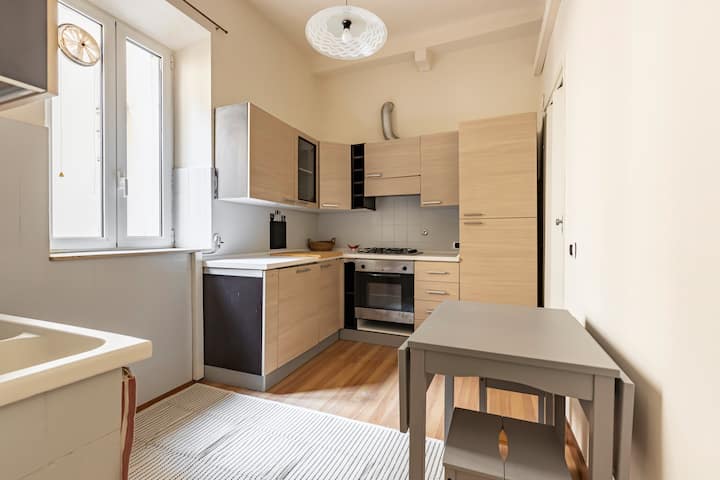 Guesthost - Cozy Apt In The Heart Of Lucca - Lucca