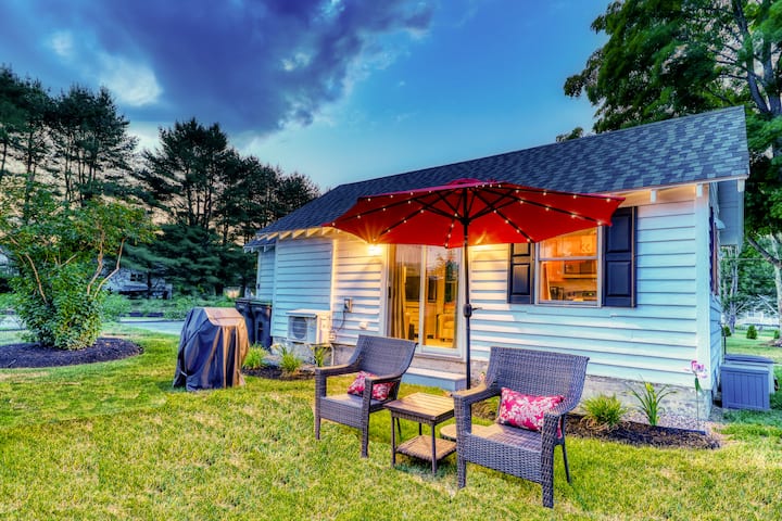 The Cottage At Kennebunk! - Kennebunk, ME