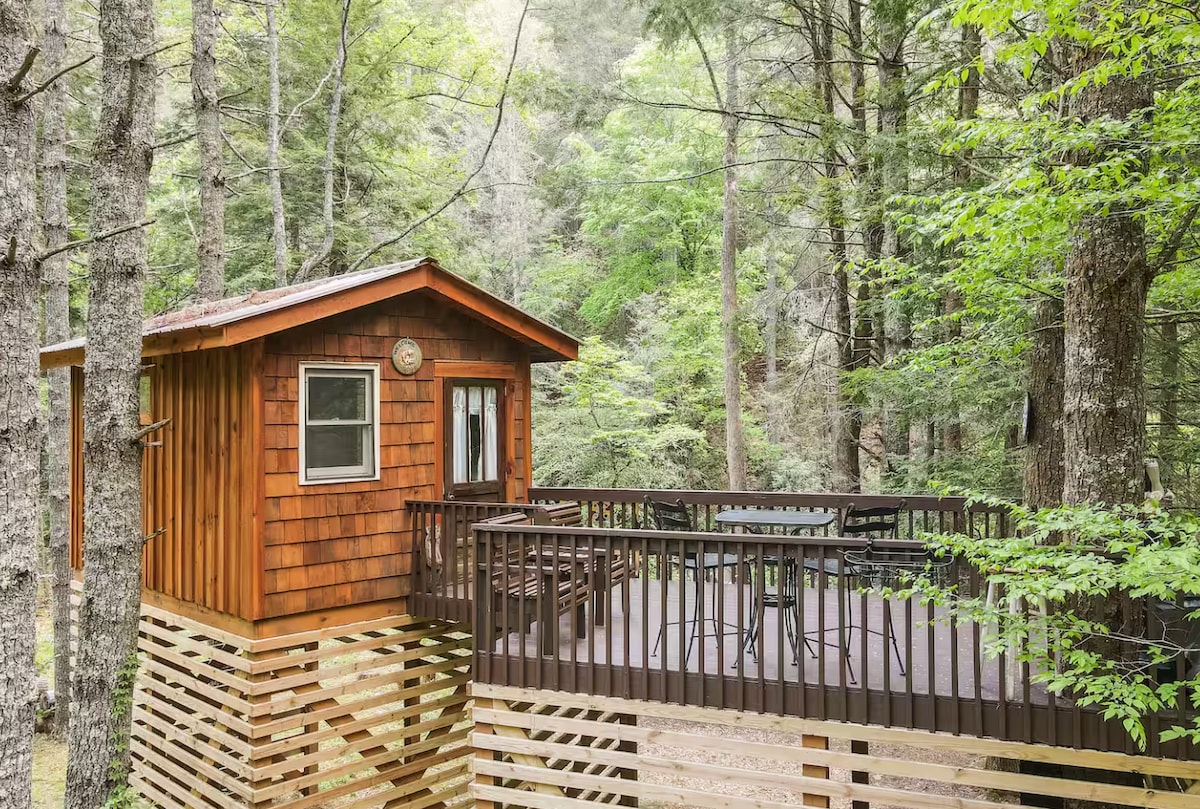 Toccoa River Treehouse - Treehouses for Rent in Suches, Georgia, United ...