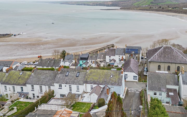 Nythfa - Stunning Sea View House - New Quay