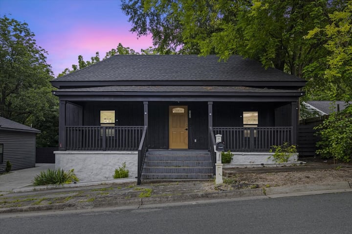 The Urban Eclipse: 7 Min To Downtown Durham - Durham, NC