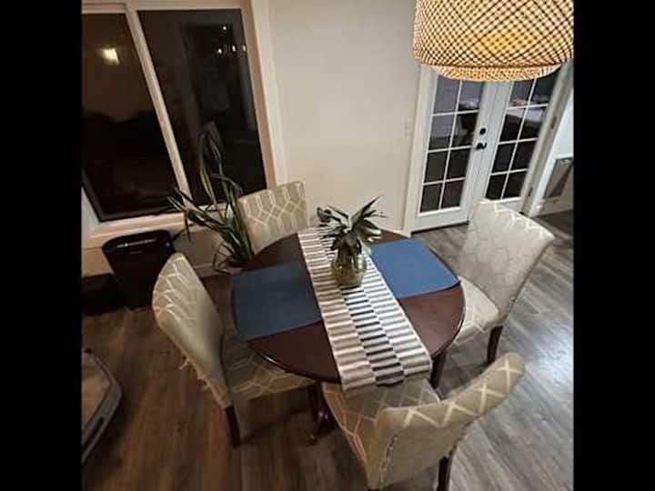 5 Br Modern Home - 밴쿠버