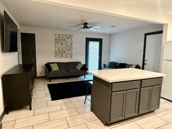 Cozy Home Away From Home! - Delta Downs Racetrack, Hotel & Casino
