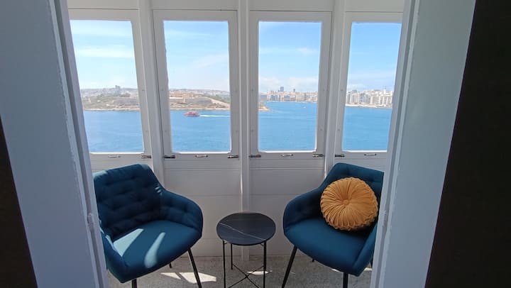 Valletta Harbour View Apartment - Valletta