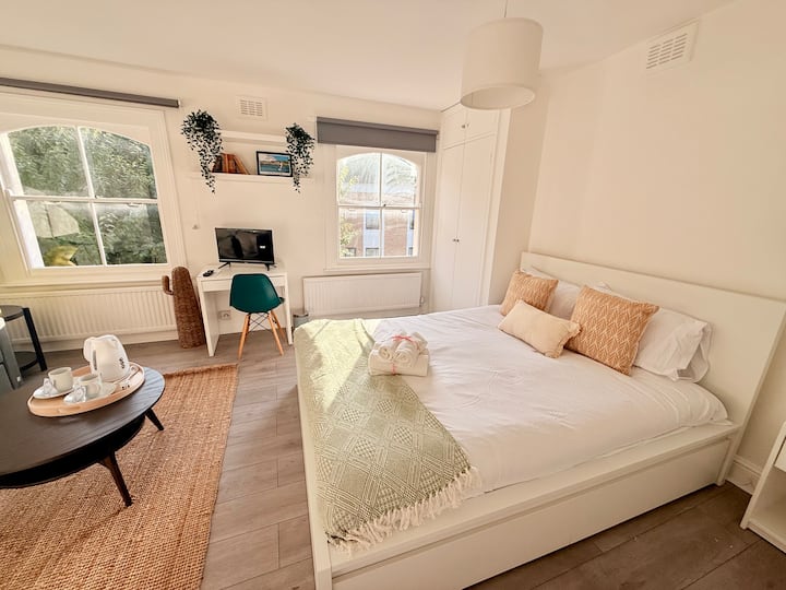 Huge Bedroom 2 In West London - Fulham