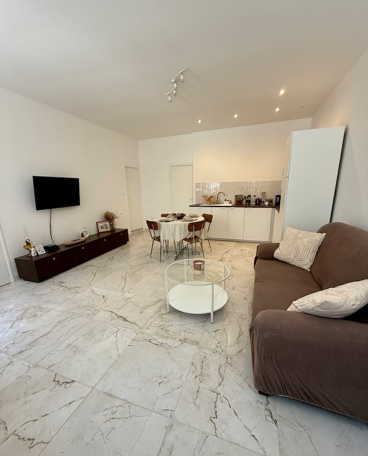 Appartement T3 – Centre Historique De Valence - Valence