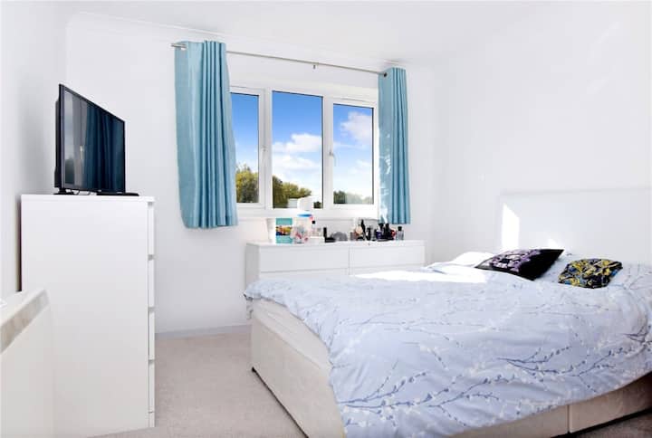 Luton Ensuite Room - Dunstable