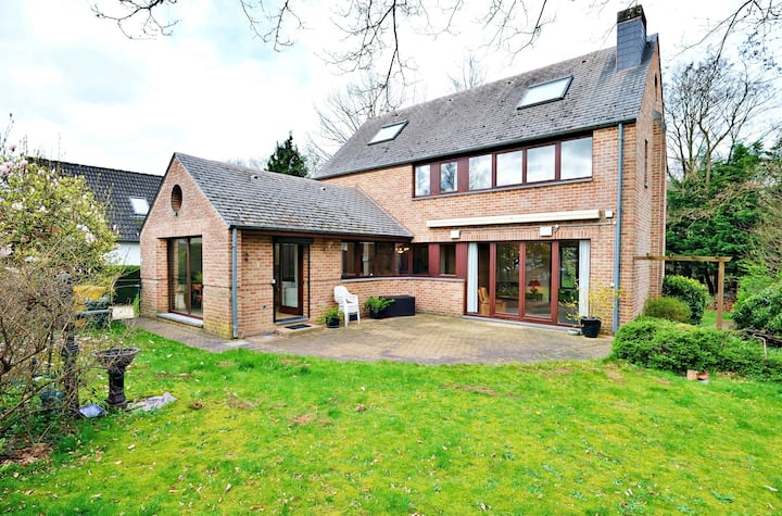 Villa 3 Chambres Avec Jardin - Wavre