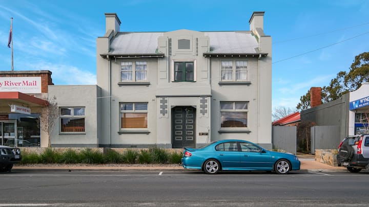 The Union Bank - Orbost