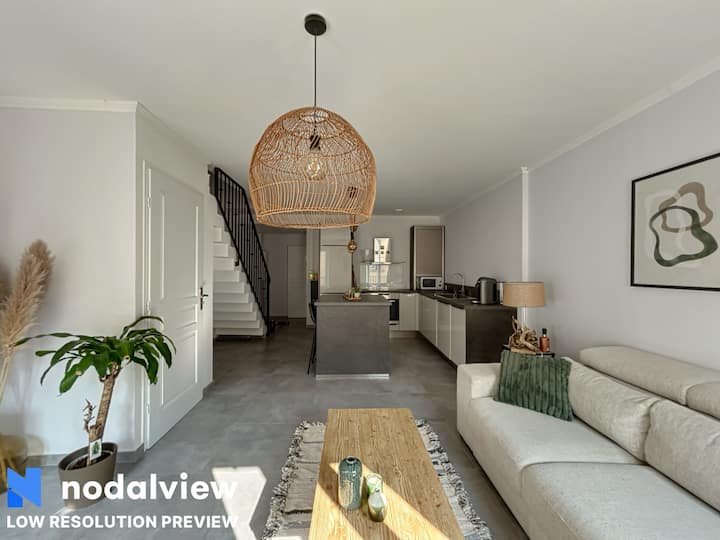 Appartement 2 Pièces En Plein Coeur De Vidauban - Vidauban