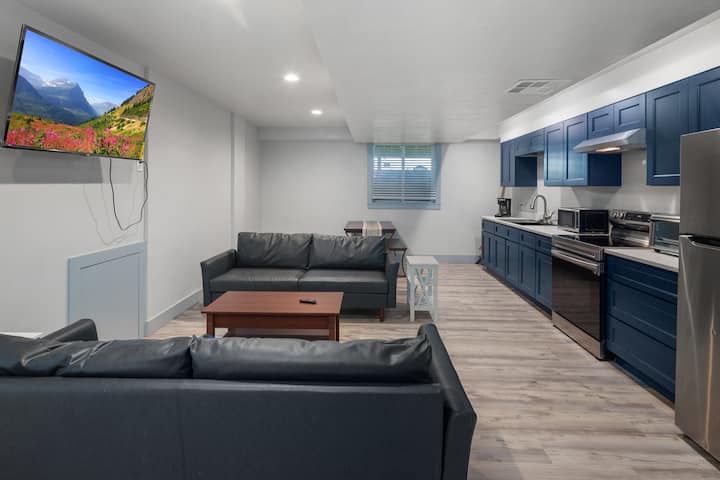 Basement 10 Min 2 Whitefish 25 Mins 2 Glacier! - Columbia Falls, MT