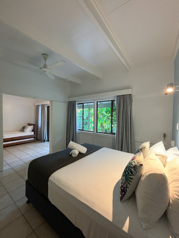 Island Getaway At Amaroo - Townsville
