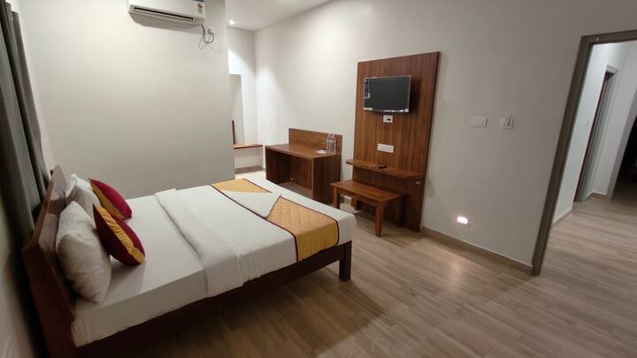 Hotel Sun Suites - Newly Built - Tirupati