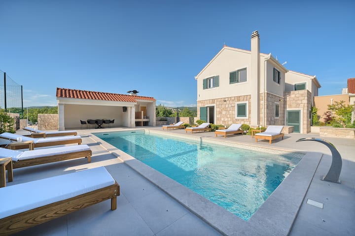 Villa Lovorika Near Omiš - Brela
