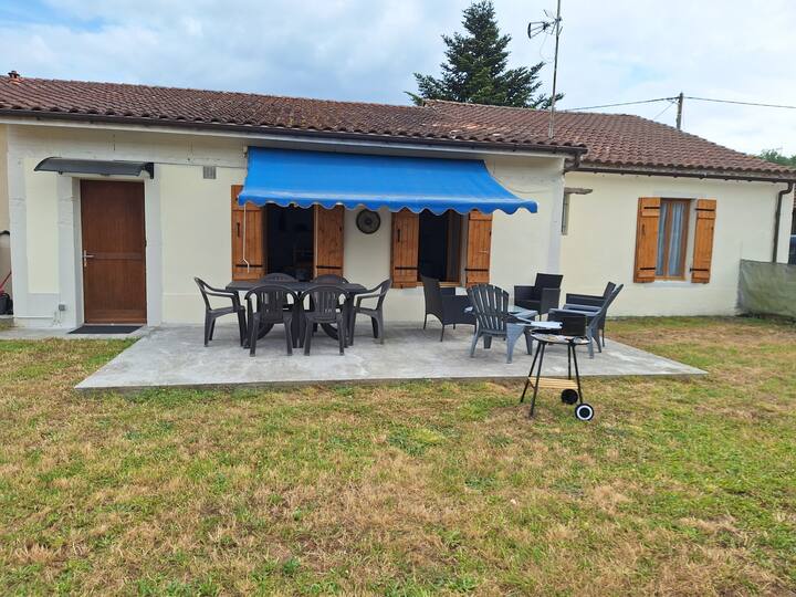 Petite Maison Chaleureuse - Margaux