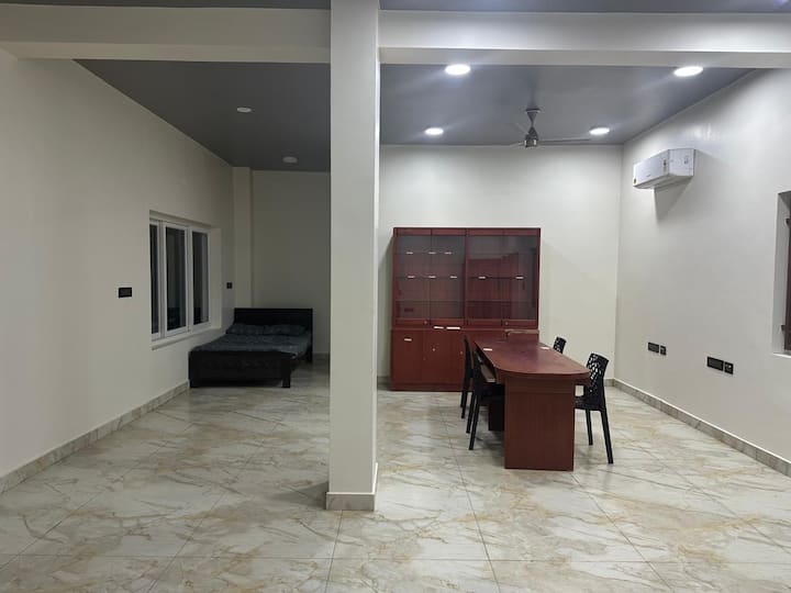 Premium Stay-cum-office Suite  For Business - Thoothukudi