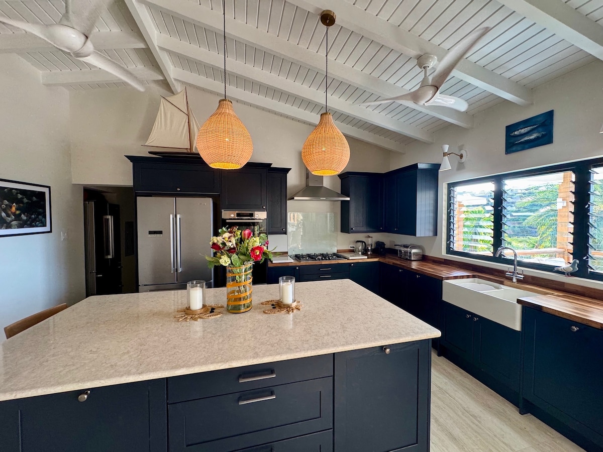 Villa de 6 chambres, piscine, cornichon, plage - Maisons à louer à ...