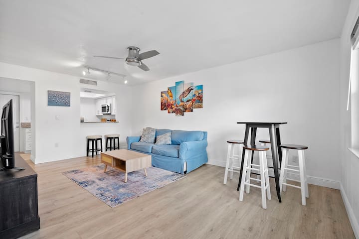 Frogman Beach House - Fort Pierce, FL