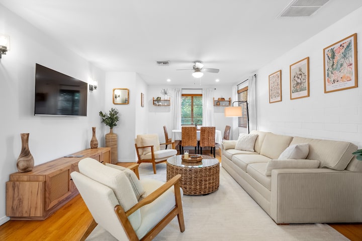 The Topanga Cottage | Peaceful Canyon Escape - Topanga Canyon, CA