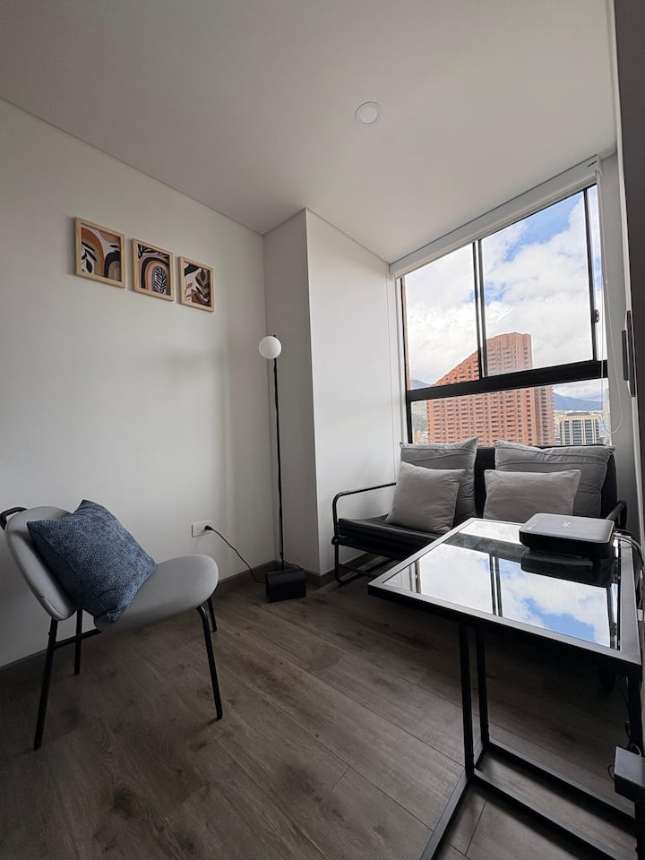 Apartment C/w Amazing City View - Colombia