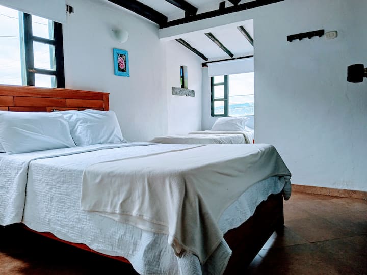 Habitacion Triple Baño Privado - Villa de Leyva