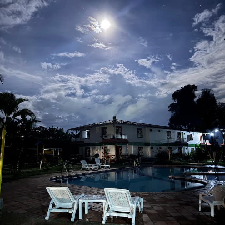 Ecohotel Magia Del Quindío, Pool -Wifi-nature - Armenia