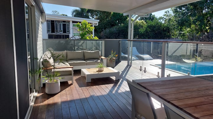 Hill Views-fabulous Outdoor Living/walk2v8s - Townsville