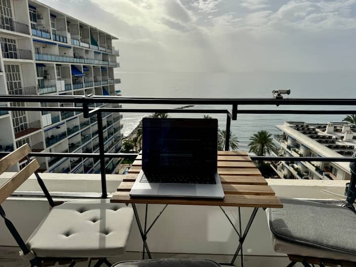 Skol 937b Beachfront Designer - Marbella