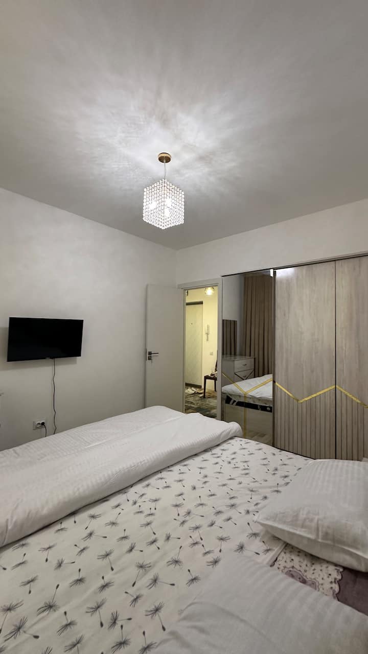 Quiet & Comfy 1br | Central Spot Near Everything - Uzbekistan