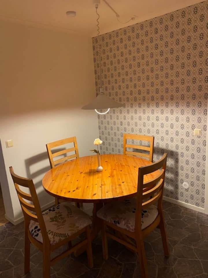 Trivsamma Trean Med Trädgård - Visby