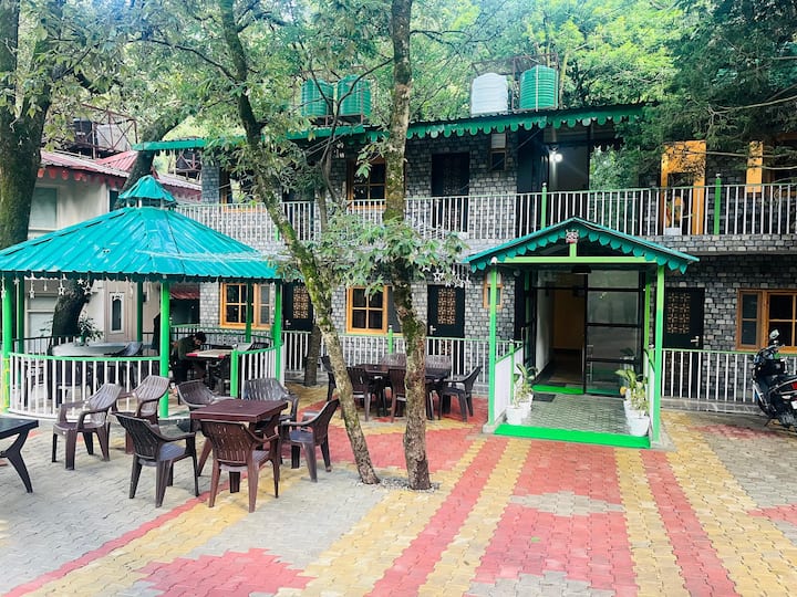 A Boutique Resort In Nainital (1km From Mall Road) - Nainital