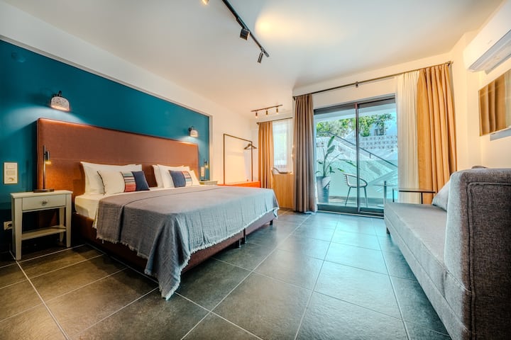 Dağ Manzaralı, Balkonlu Suit- 203 - La Casa Marina - Fethiye