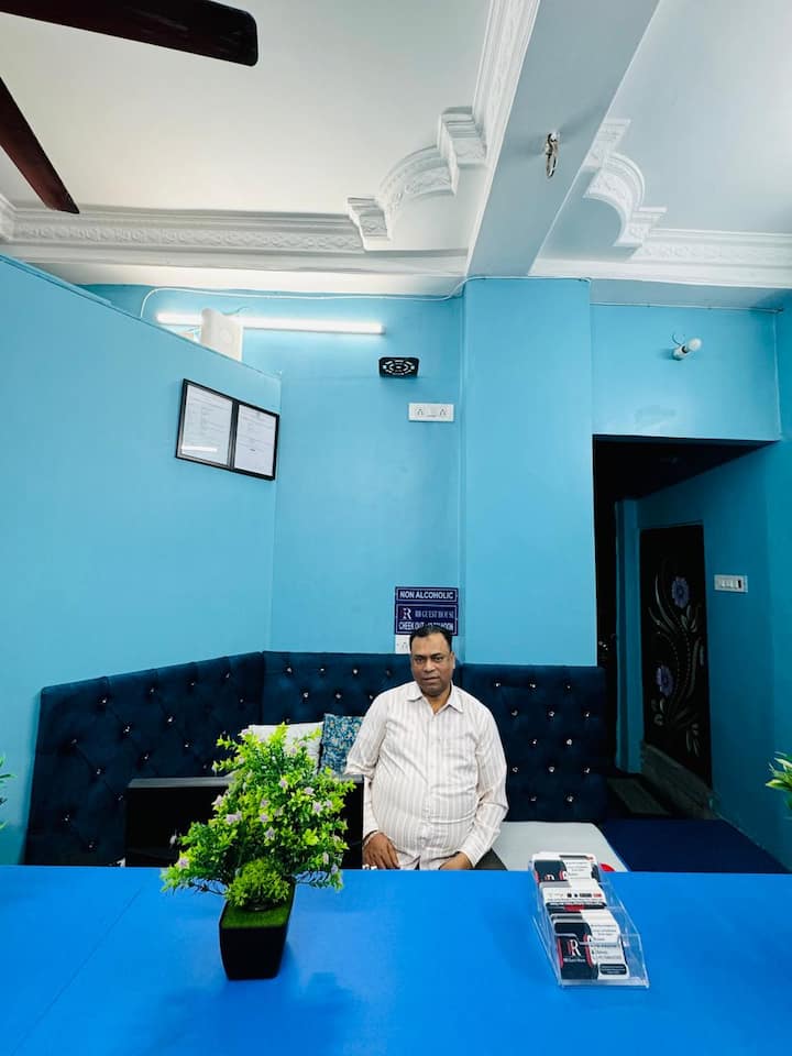 Budget Friendly, Comfortable - Kolkata (Calcutta)
