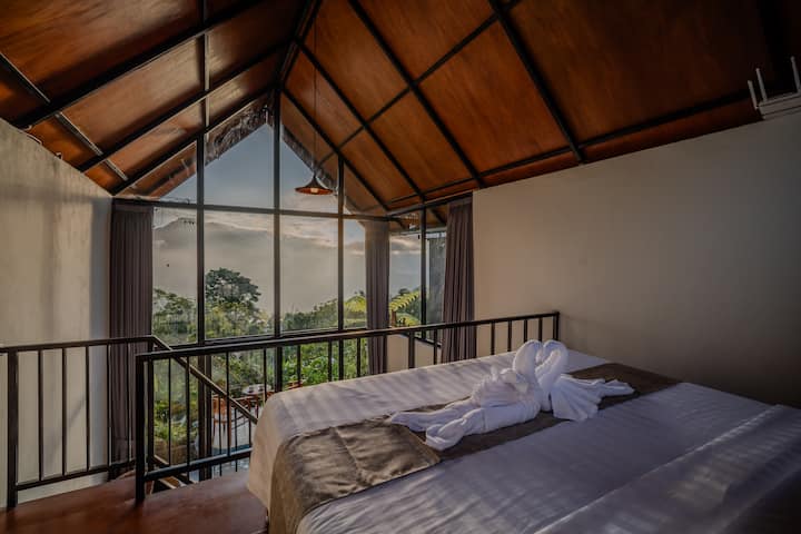 Majestic Suite Room With Mount Batur View - Kintamani