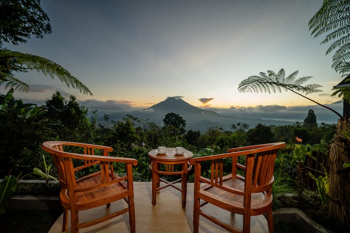 Majestic Mountain View Suite Room - Kintamani