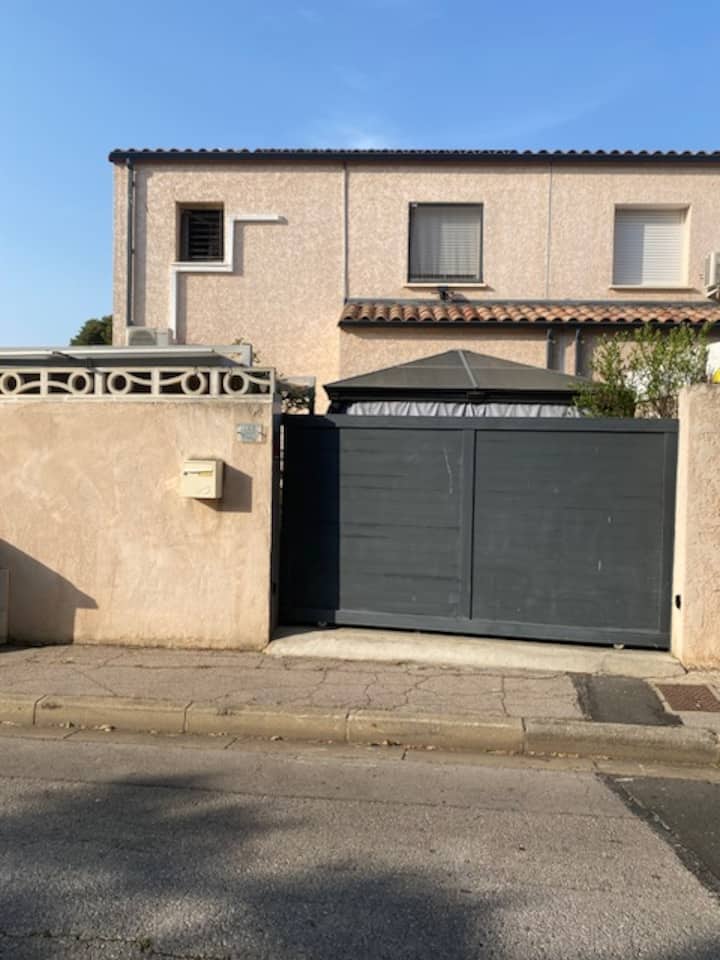 Agréable Villa A Deux Pas Des Plages - Bouzigues