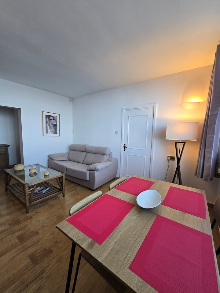 Sunrise | Beachfront | 4 Guests - San Roque