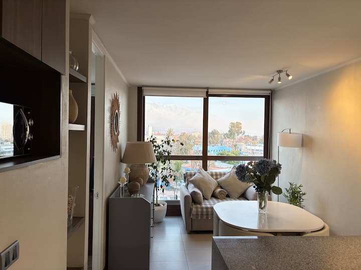 Depto Full Para 3 Personas Con Estacionamiento. - Vitacura