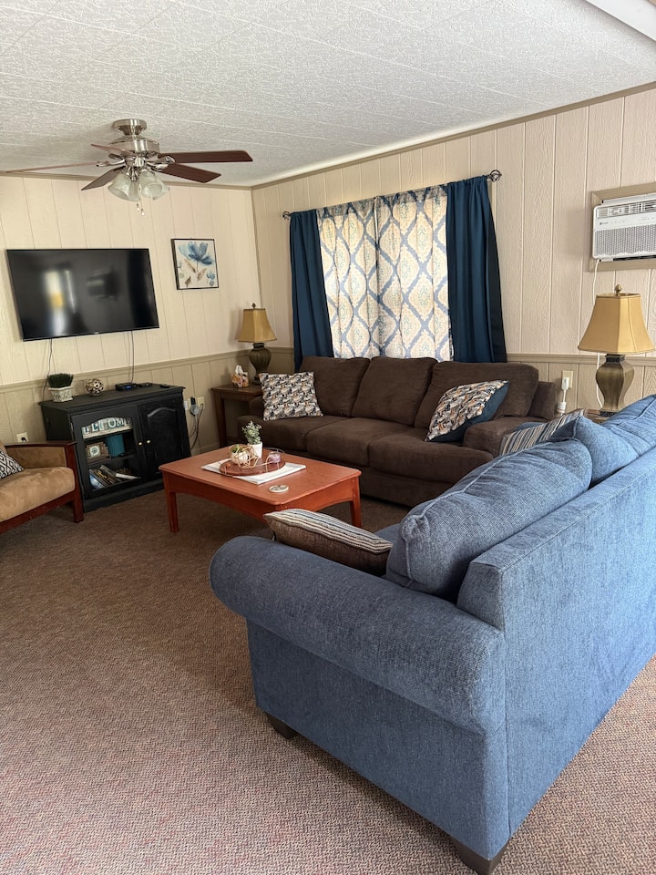 Roaring Creek Cottage - Satellite, Elysburg