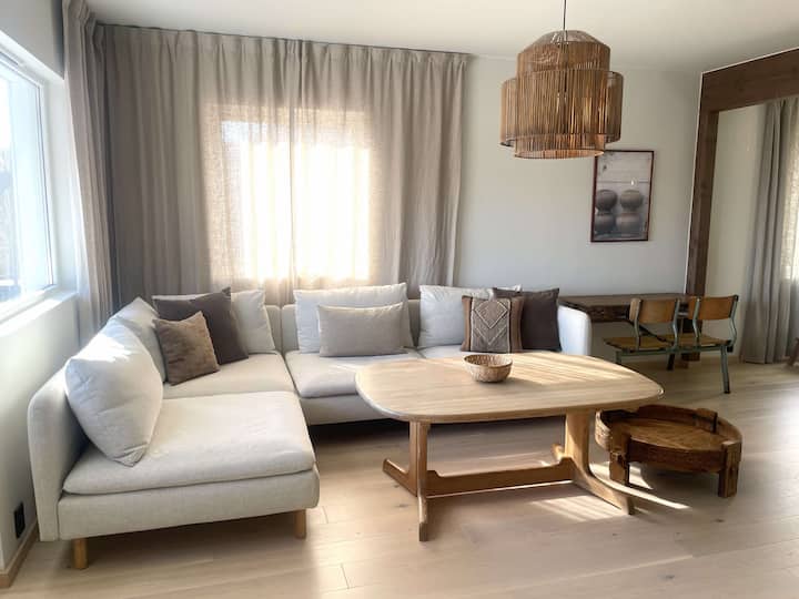 Hjem I Rolig Strøk Med Hage - Oslo