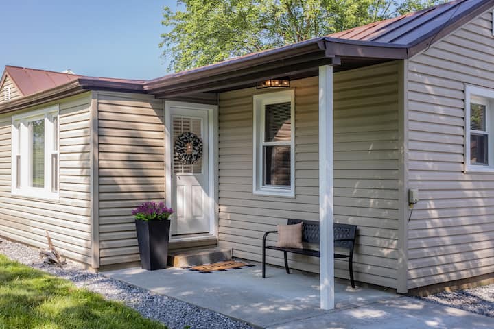 River's Edge Retreat - 百老匯