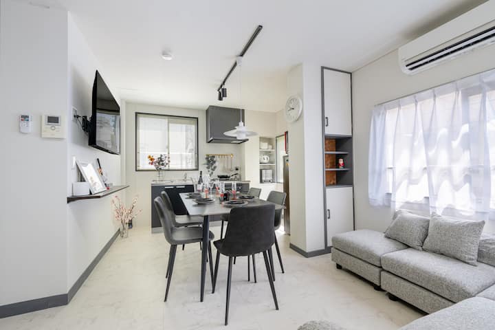 5寝室,105㎡/上野6分/新宿19/|池袋13分/成田空港38分/10名宿泊可能 - Ueno