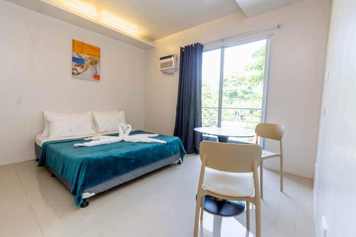 B4, 2nd Floor, Shared Kitchen - Malay