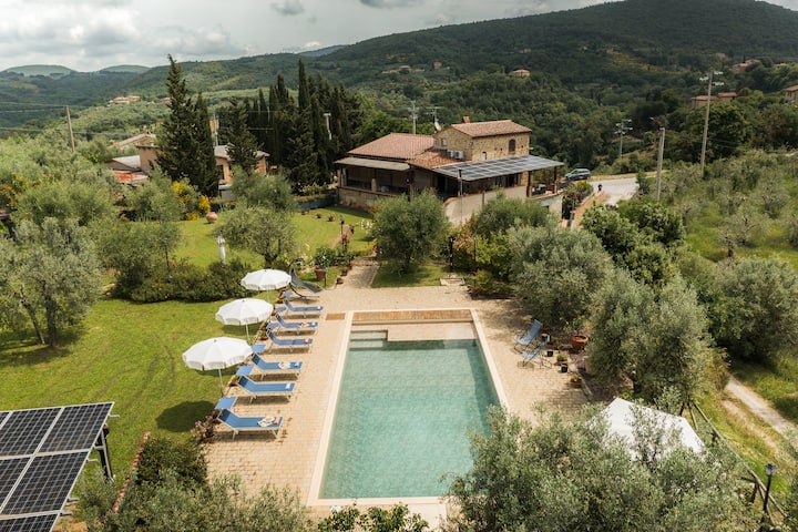 Elegante Villa In Val D'orcia Con Piscina E Vista - San Quirico d'Orcia