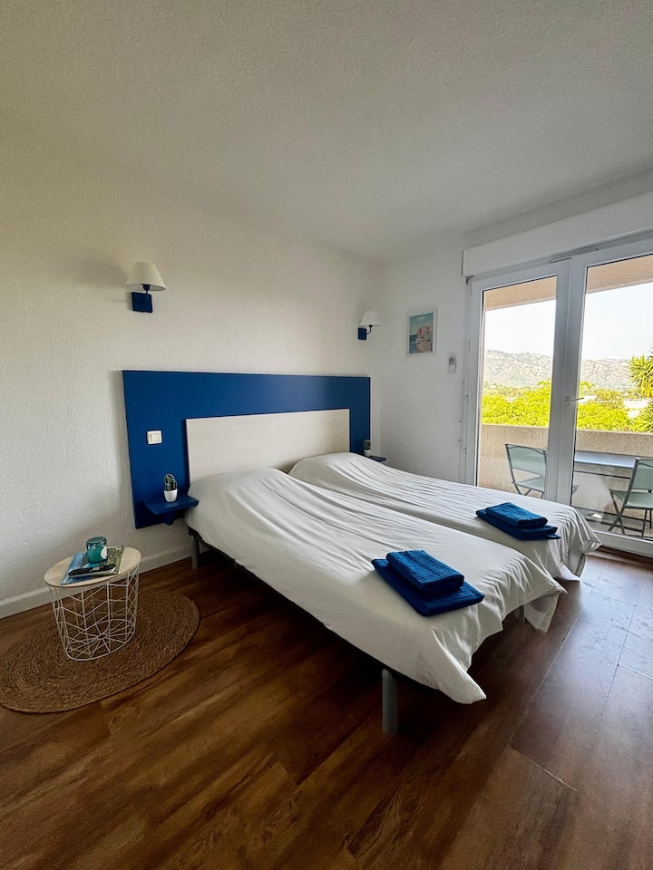 Cosy Studio Ensoleillé Avec Balcon à Saint-florent - Saint-Florent