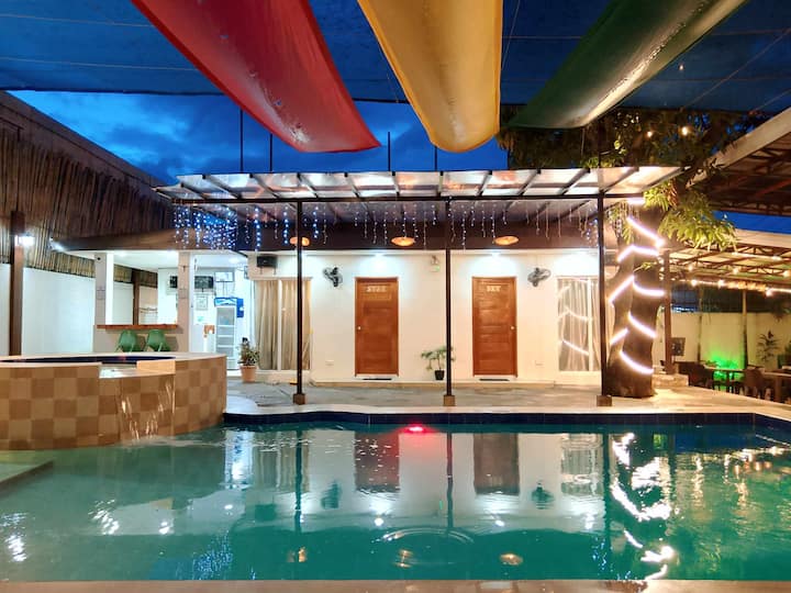 Private Resort With Bedrooms - Quezon City