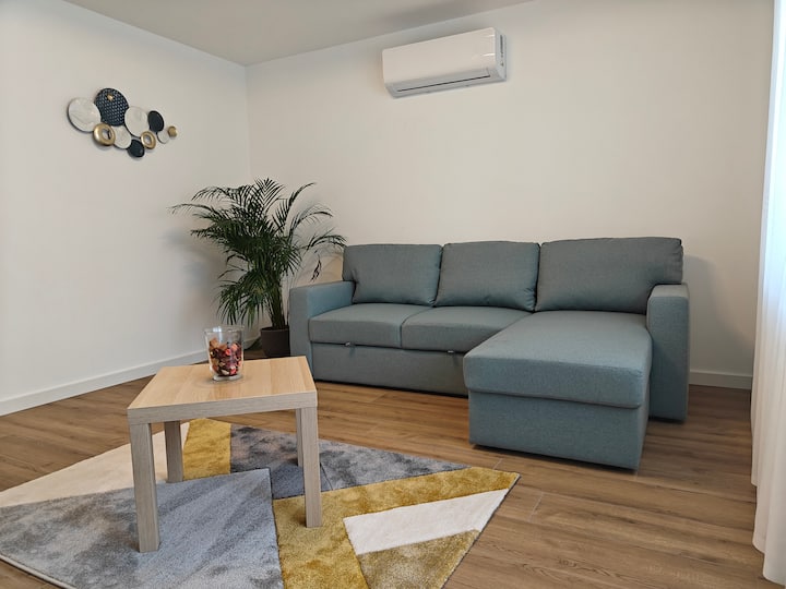 Anna's Residence - Budapest Ferenc Liszt Airport (BUD)