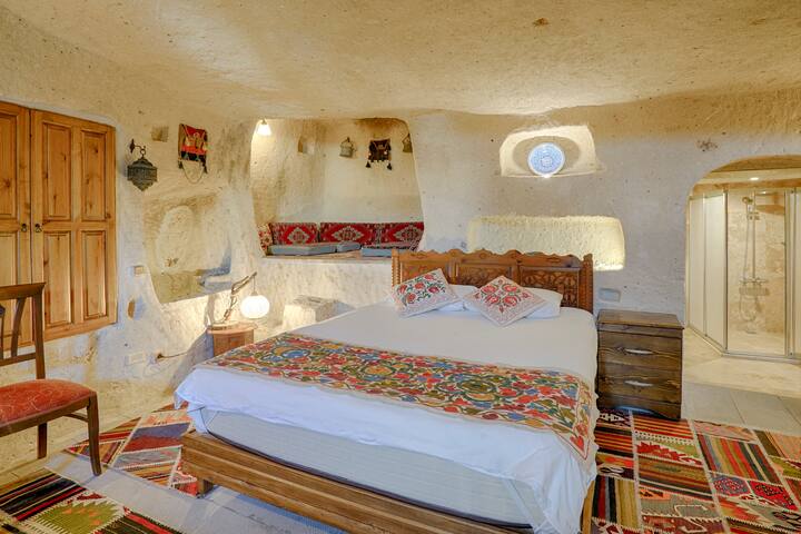 Cave Suite – Carved History - Cappadocia